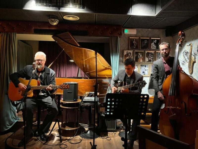 BARCELONA: JAM SESSION - JAZZ, COCKTAILS AND TAPAS | Travel Buddies