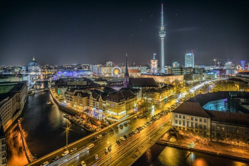 Berlin: City of Lights Tour | Travel Buddies