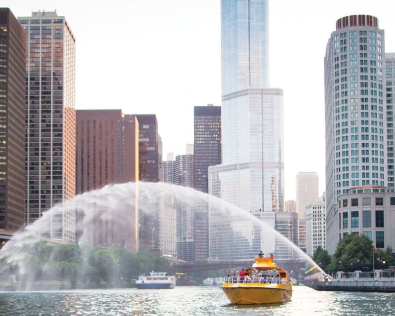 Chicago: 75-Minute Architecture Cruise by Speedboat | Travel Buddies