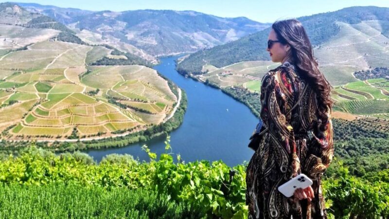 Douro Valley-Expert Guide-Boat-Lunch-Tastings PremiumService | Travel Buddies