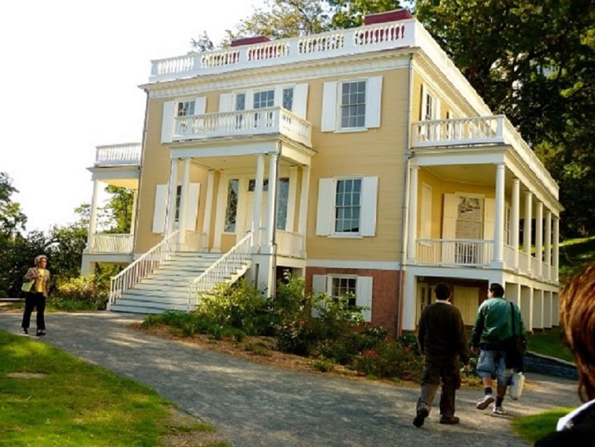Hamilton Heights - Sugar Hill Walking Tour | Travel Buddies