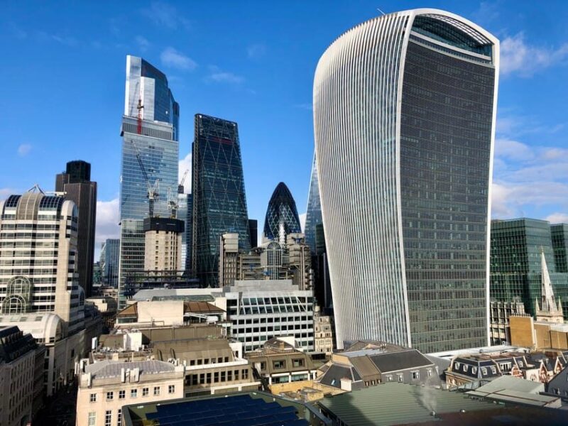 London: 2000 Years of Londons History Walking Tour | Travel Buddies