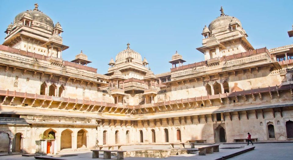 Orchha Day Trip | Travel Buddies