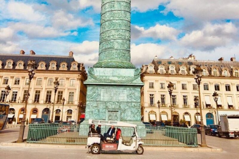 Paris: Great Monuments Tour | Travel Buddies