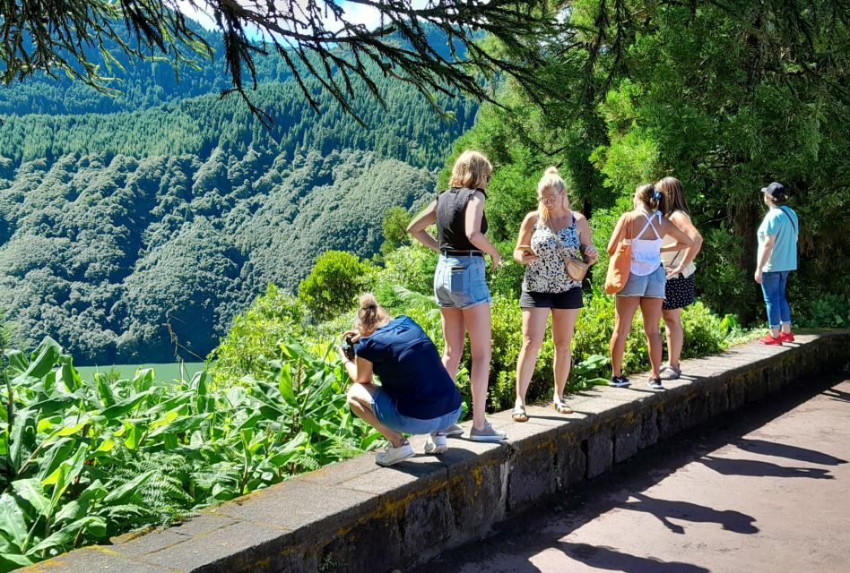 Ponta Delgada Cruise Port: Blue & Green Lake, Furnas Volcano | Travel ...