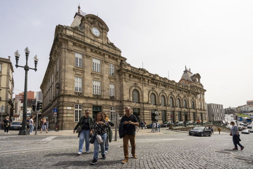 Porto: Private Customizable Sightseeing Tour With a Local | Travel Buddies
