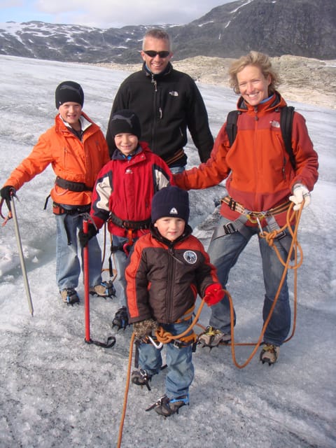 Stygge: Glacier Half Day Tour | Travel Buddies