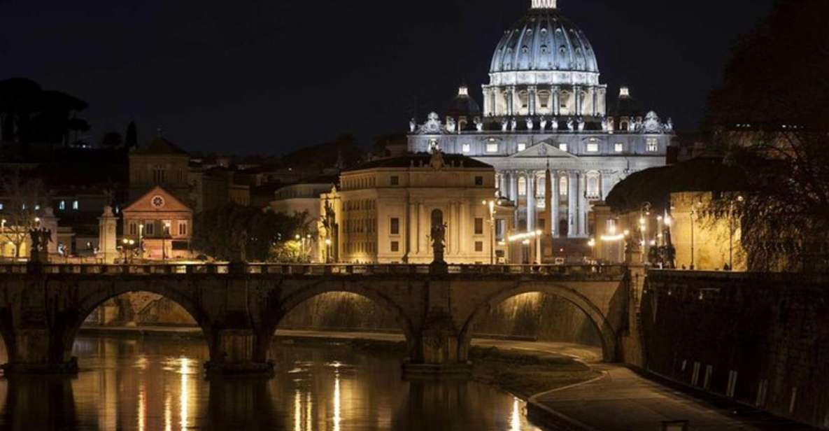 Vatican Museums and Sistine Chapel Private Tour BY NIGHT | Travel Buddies