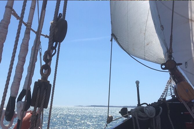 VIP Request Tour PORTO With Your Private Guide in German | Travel Buddies