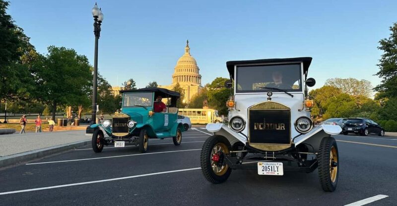Washington, DC: Guided Moonlight Tour by Vintage Car | Travel Buddies